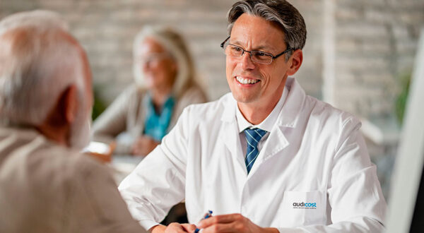 Hiperacusia: síntomas y causas » Audicost